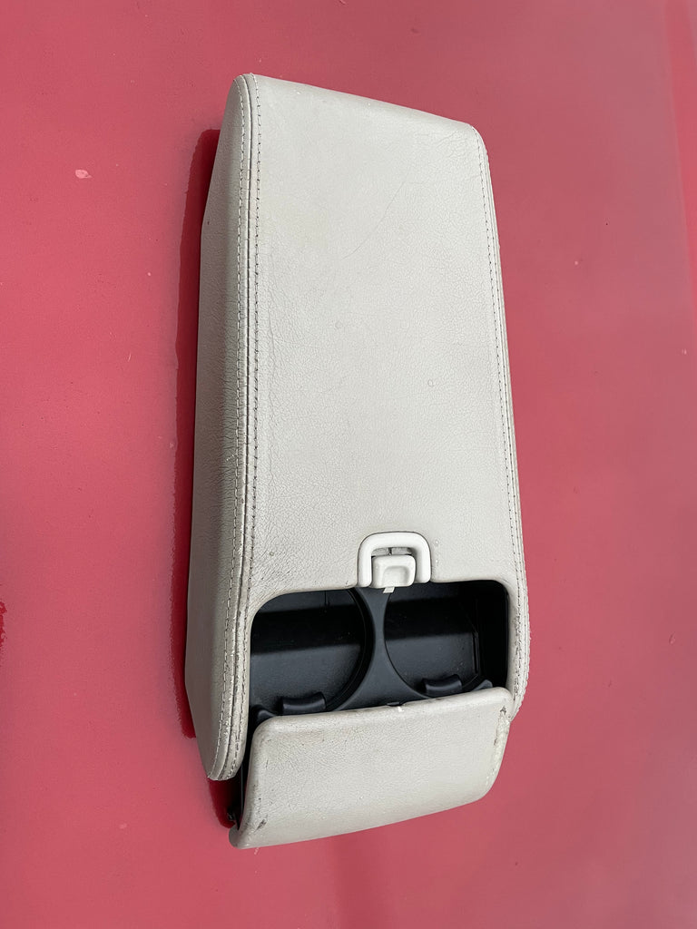Daimler Jaguar X300 XK8 x308 XJ40 Cup holder arm rest centre console l ...
