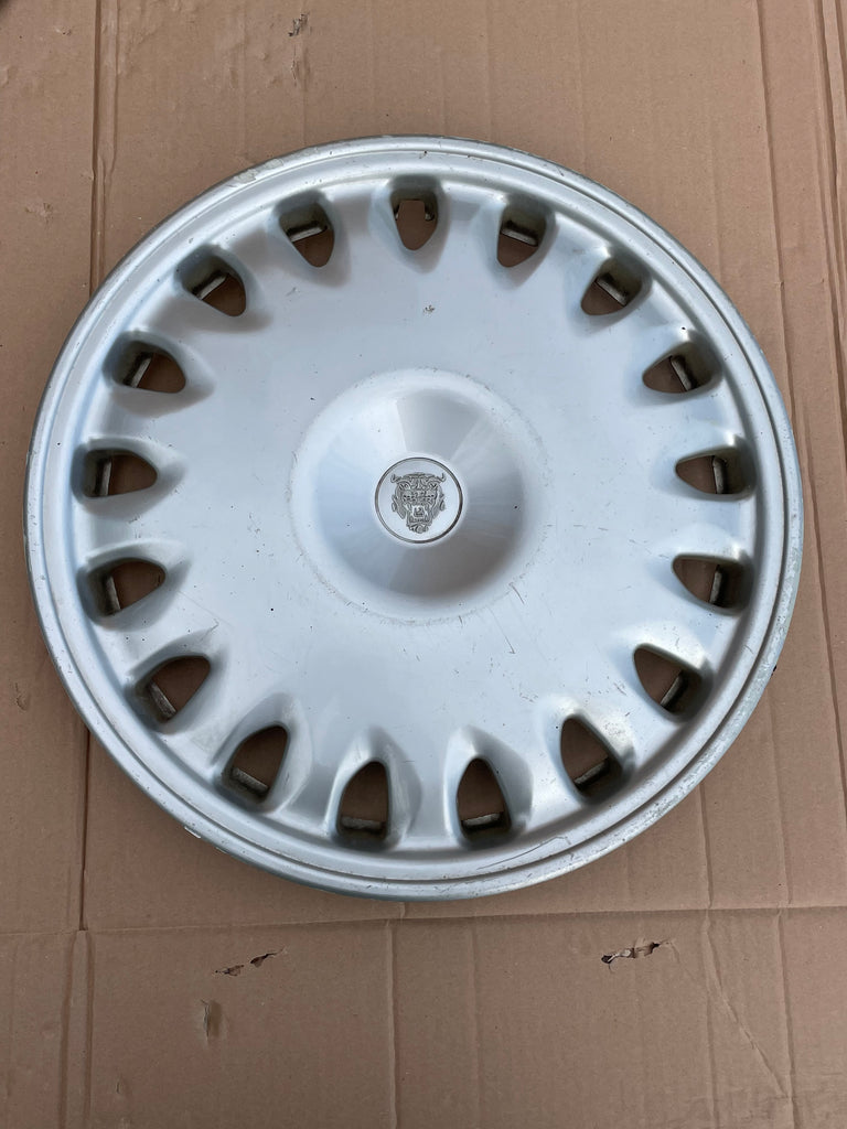 Jaguar XJ40 X300 Hub Cap trim for 16” Steel Wheel CCC7073 – Black ...