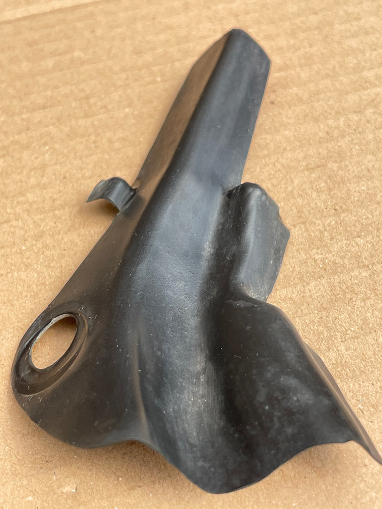 Daimler Jaguar XJ40 Left Front door to window frame join rubber finish ...