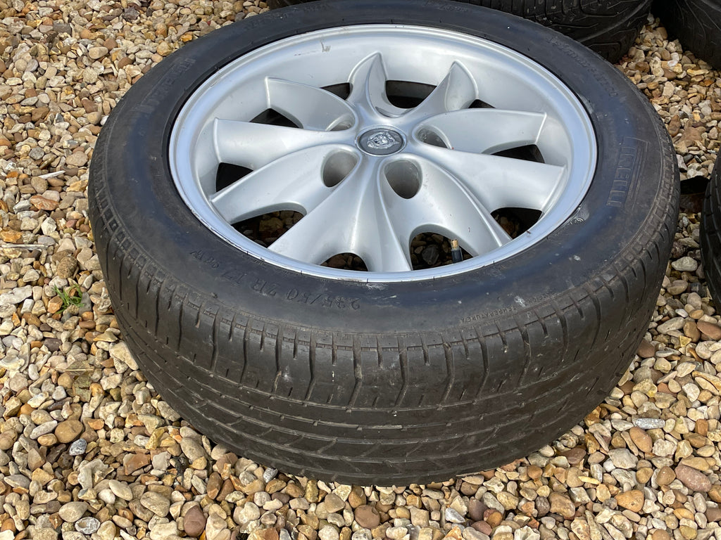 JAGUAR 17" XJ40 X300 XJ8 X308 XJS XK8 Celtic Alloy wheels x4 17x8J 5x1 ...