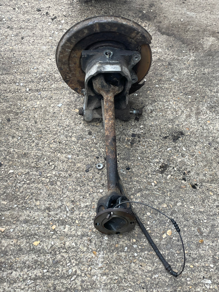 Daimler Jaguar X300 XJ40 Hub Carrier & Drive shaft. Rear Left – Black ...