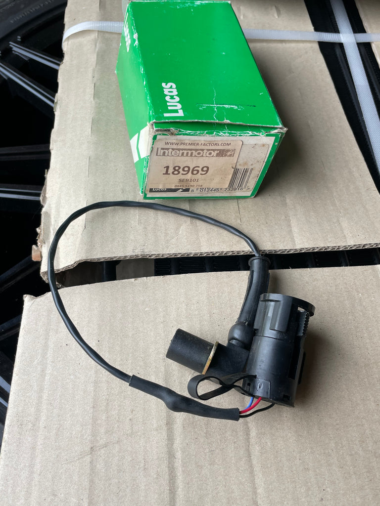 NEW NOS Jaguar XJ40 XJS AJ6 crank position sensor 86-90 DBC2139 – Black ...