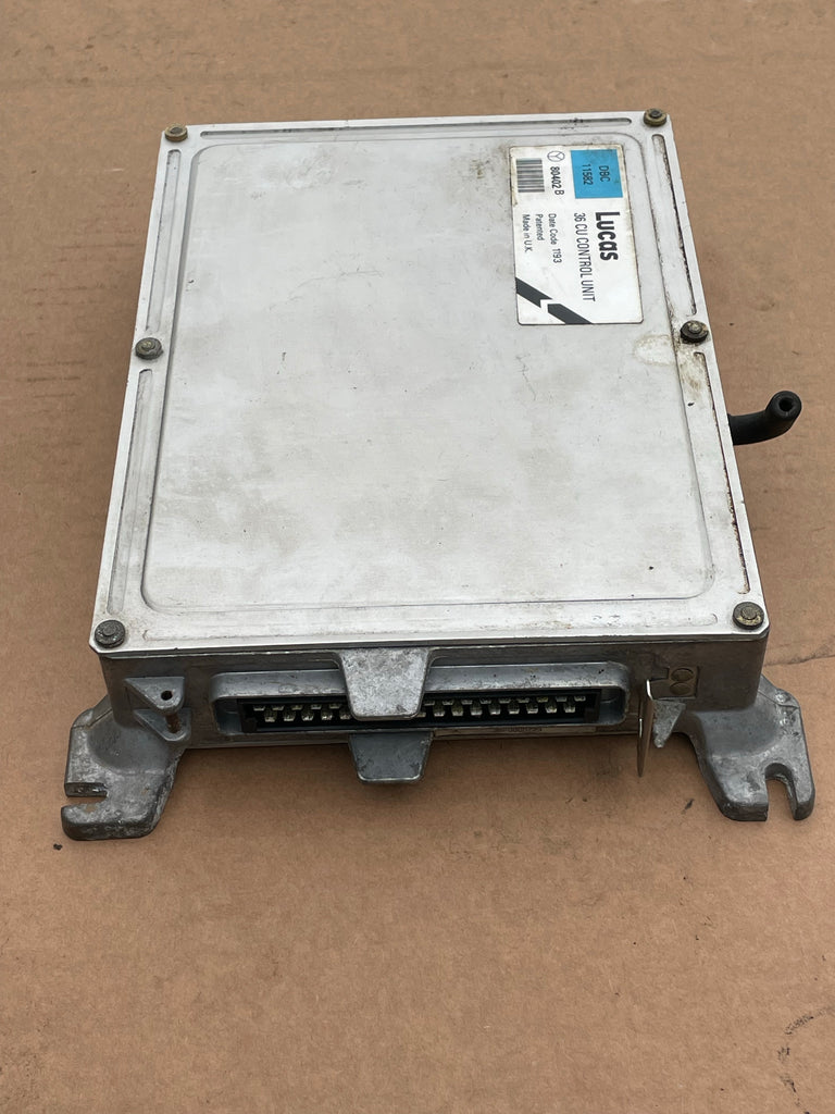 Jaguar XJS XJ40 XJ81 6.0 V12 ECU Electronic Control Unit Engine Petrol ...