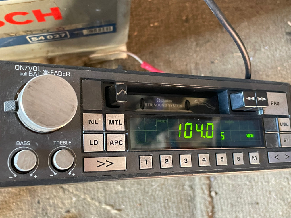 Jaguar XJS SERIES 3 XJ12 XJ6 Clarion radio cassette player PRE facelif ...