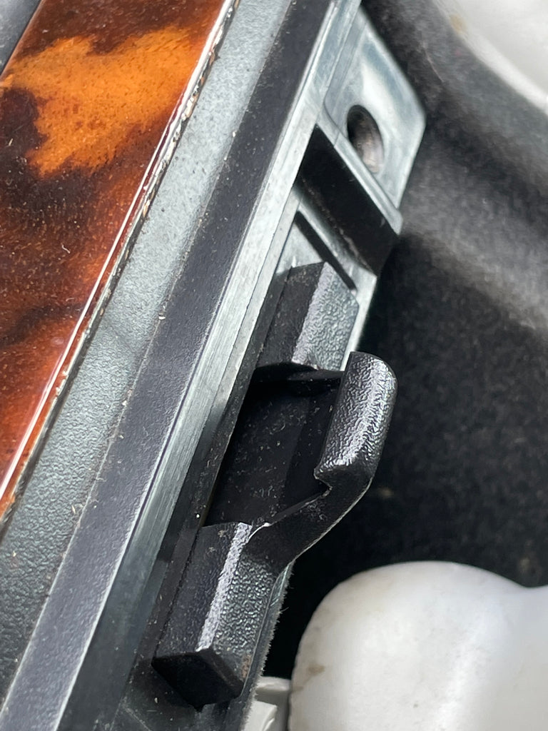 Jaguar Daimler X300 XJ40 X308 Centre Console Lid Arm Rest Catch Hook L ...