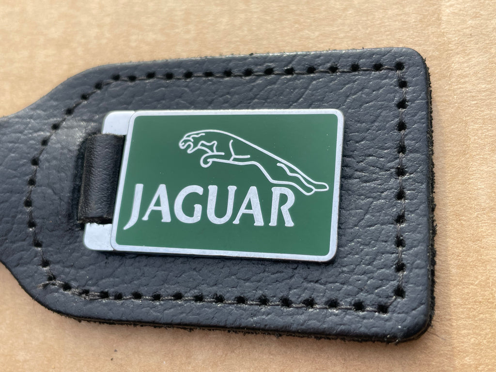 Jaguar Key Ring black leather – Black Cherry Jaguar