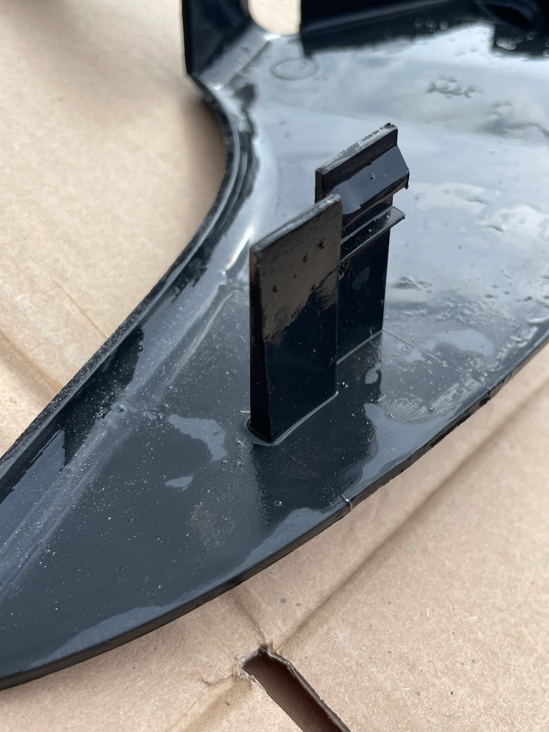 Jaguar X300 X308 XJ8 XJ6 Right Rear wheel arch trim liner bumper end c ...