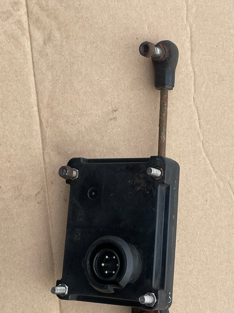 Daimler Jaguar XJ40 SLS self levelling Ride Levelling height sensor ...