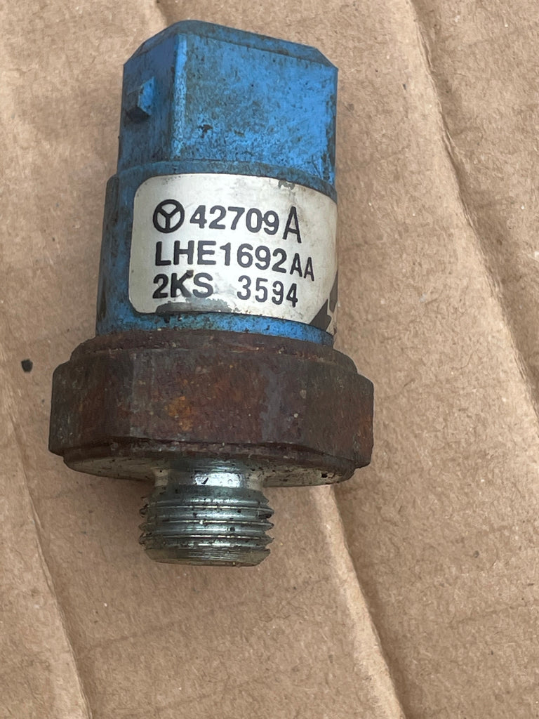 Jaguar X300 XJS AJ16 Lucas genuine Knock Sensor LHE1692AA – Black ...