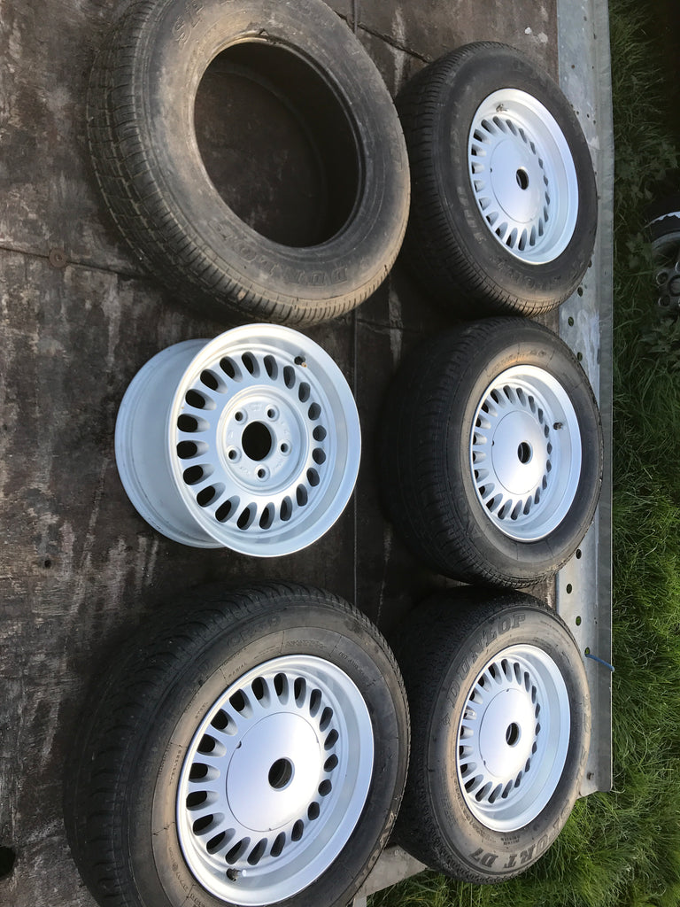 DAIMLER JAGUAR XJ40 METRIC Teardrop alloy wheels x5 5x120.65 220/65 R3 ...