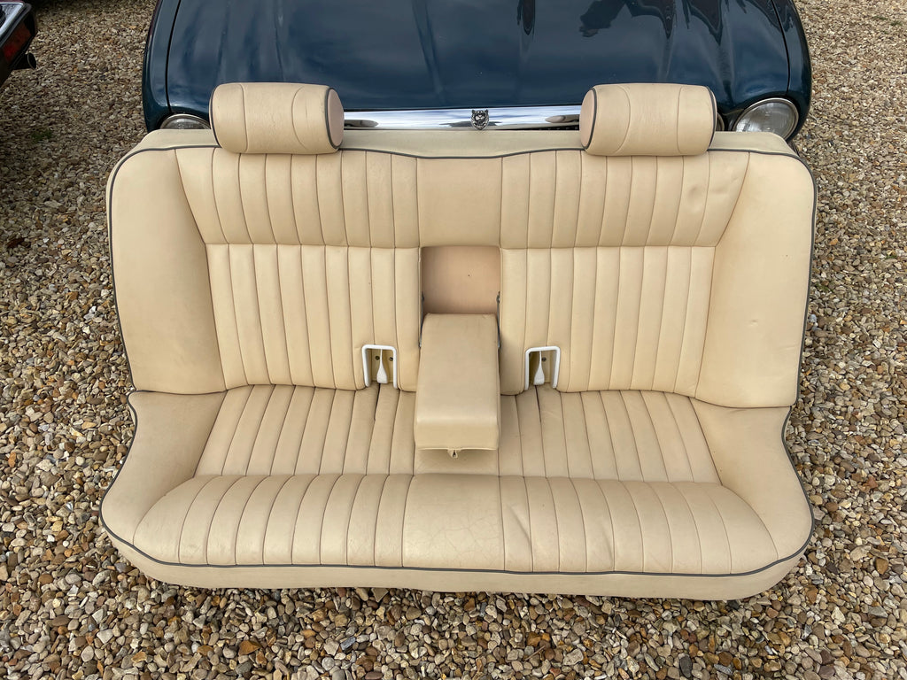 JAGUAR XJ40 XJ6 Sovereign AEM Magnolia Leather Rear seat with Sage Gre ...