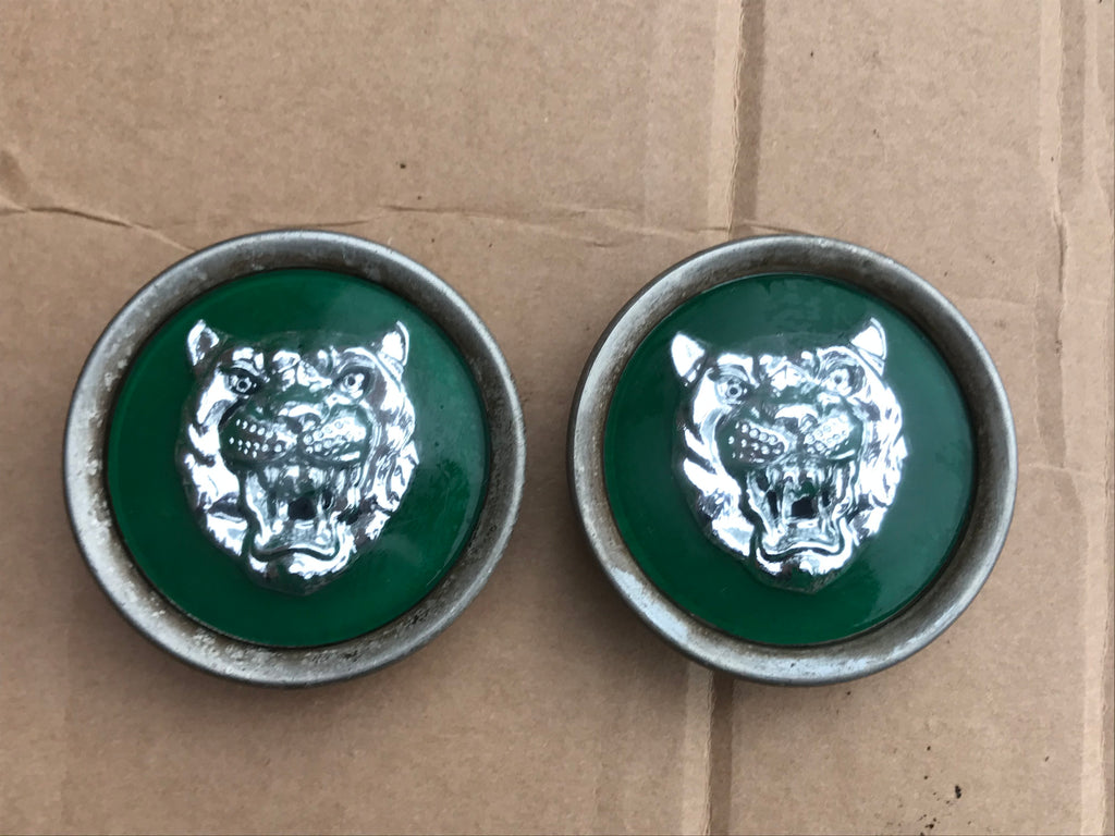 Jaguar X300 X308 XK8 XJ40 GREEN Growler wheel badges x2 – Black Cherry Jaguar