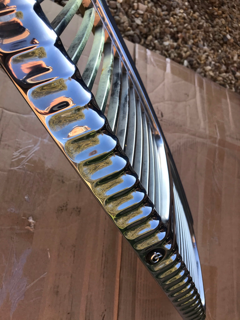 Daimler JAGUAR XJ40 Fluted Front Radiator Grill – Black Cherry Jaguar