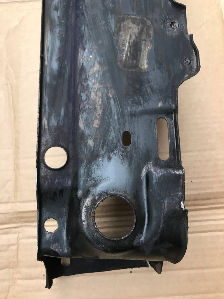 Daimler Jaguar XJ40 X300 93-97 Radiator Lower Mount Cradle Support MNA ...