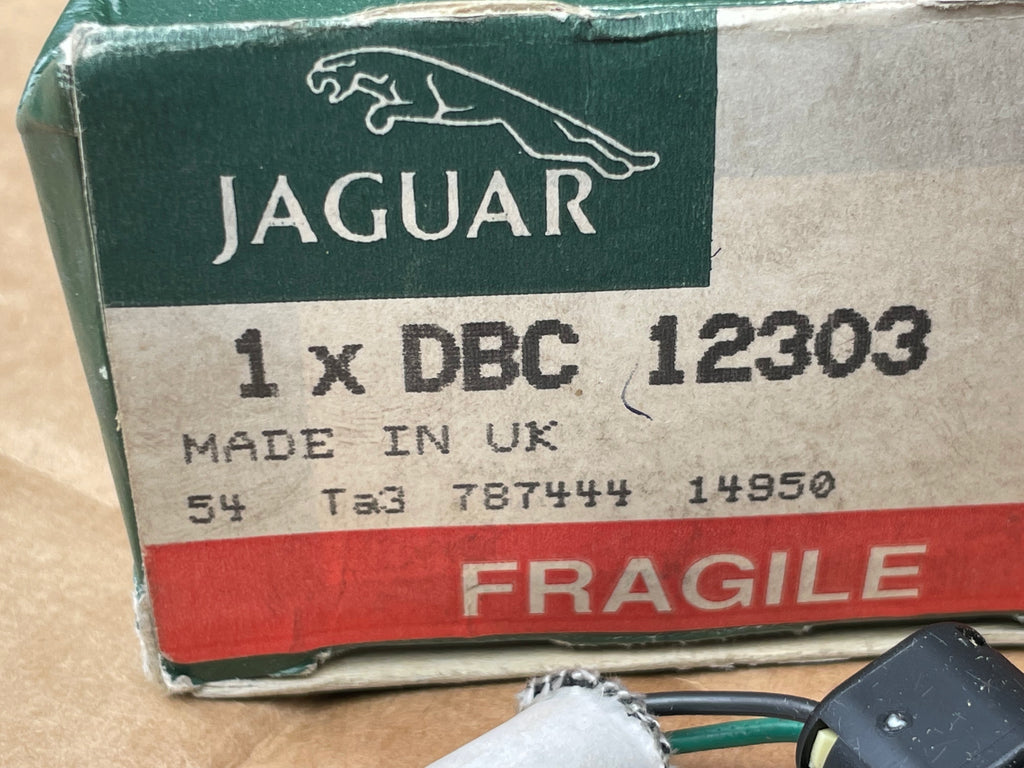 NEW NOS Daimler Jaguar XJ40 XJS wing repeater indicator – Black Cherry ...