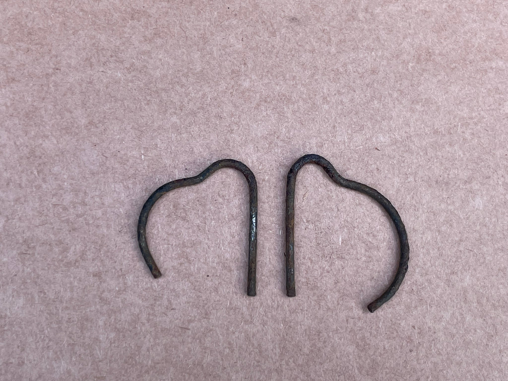 Daimler Jaguar XJ40 Fuel tank to pipe/ hose clips – Black Cherry Jaguar